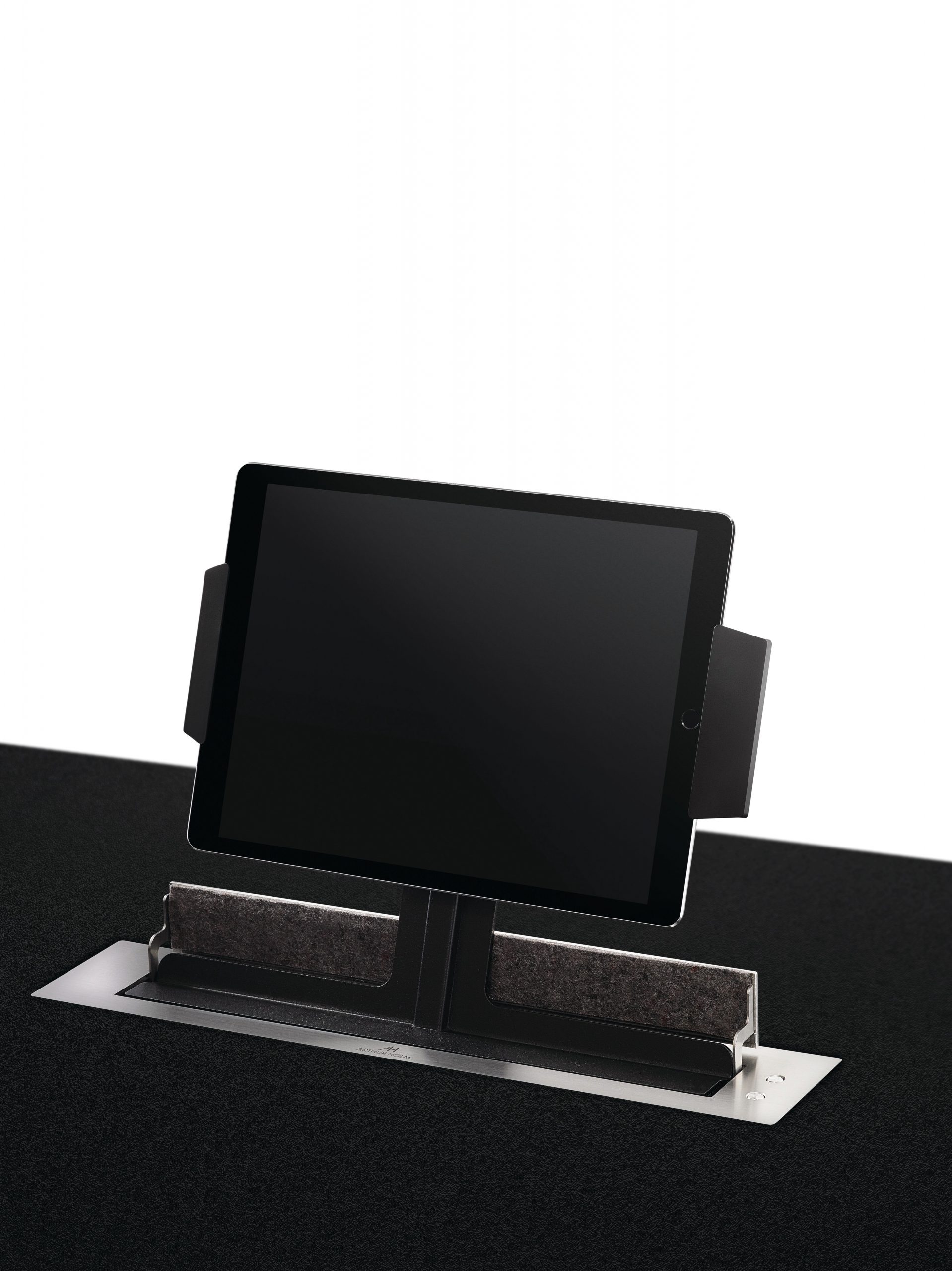 Albiral retractable monitors | High LCD Quality monitors
