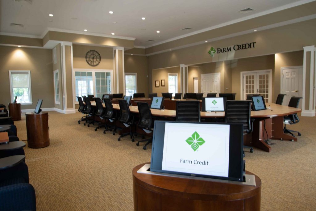 Monitores retráctiles Albiral | Gama completa y catálogo